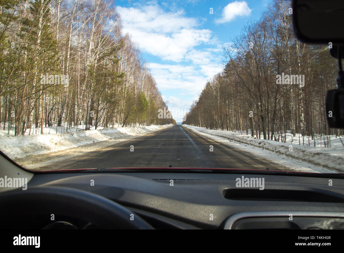 Driving window windshield view hi-res stock photography and images - Alamy
