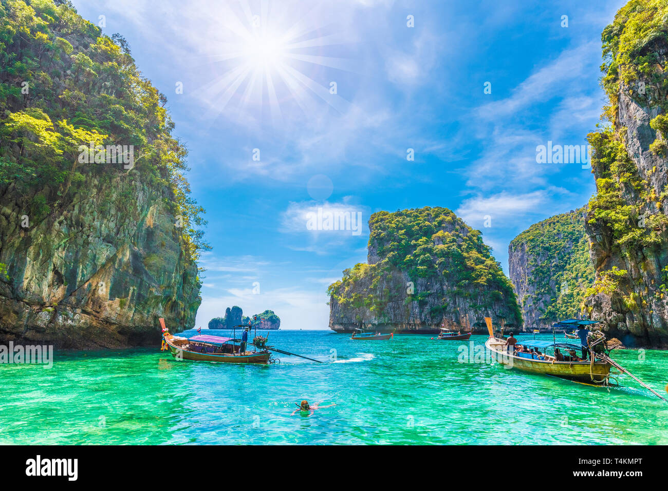 Loh samah bay hi-res stock photography and images - Alamy