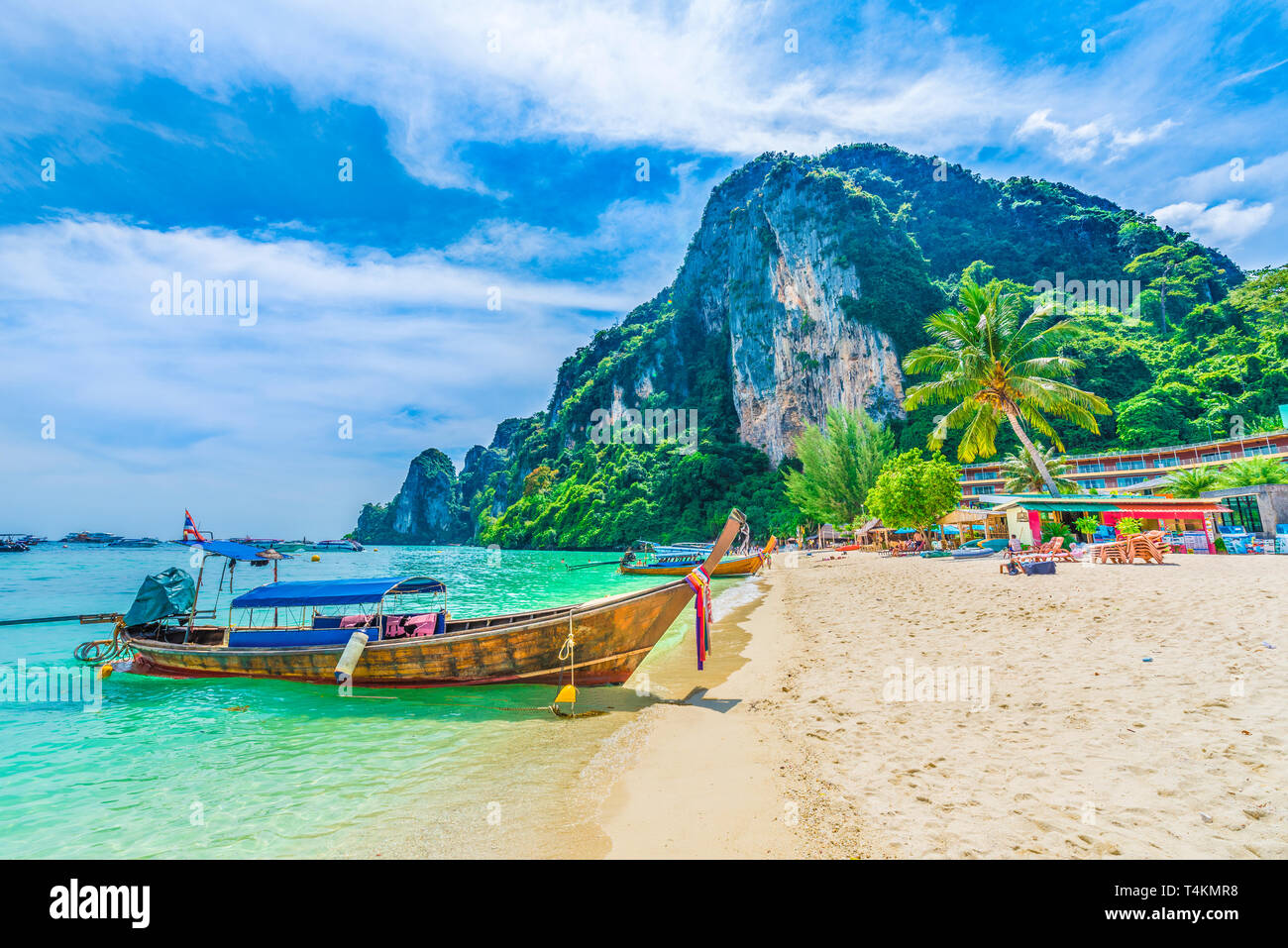 Village of tonsai in ko phi phi island hi-res stock photography and ...