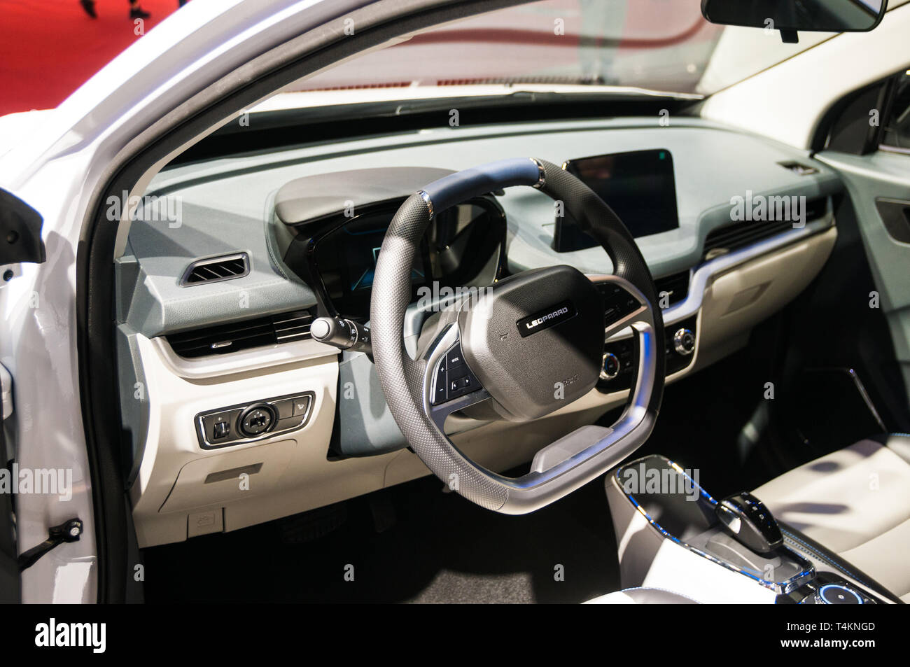 New Leopaard EV SUV unveiled at the 2019 Shanghai Auto Show Stock Photo ...