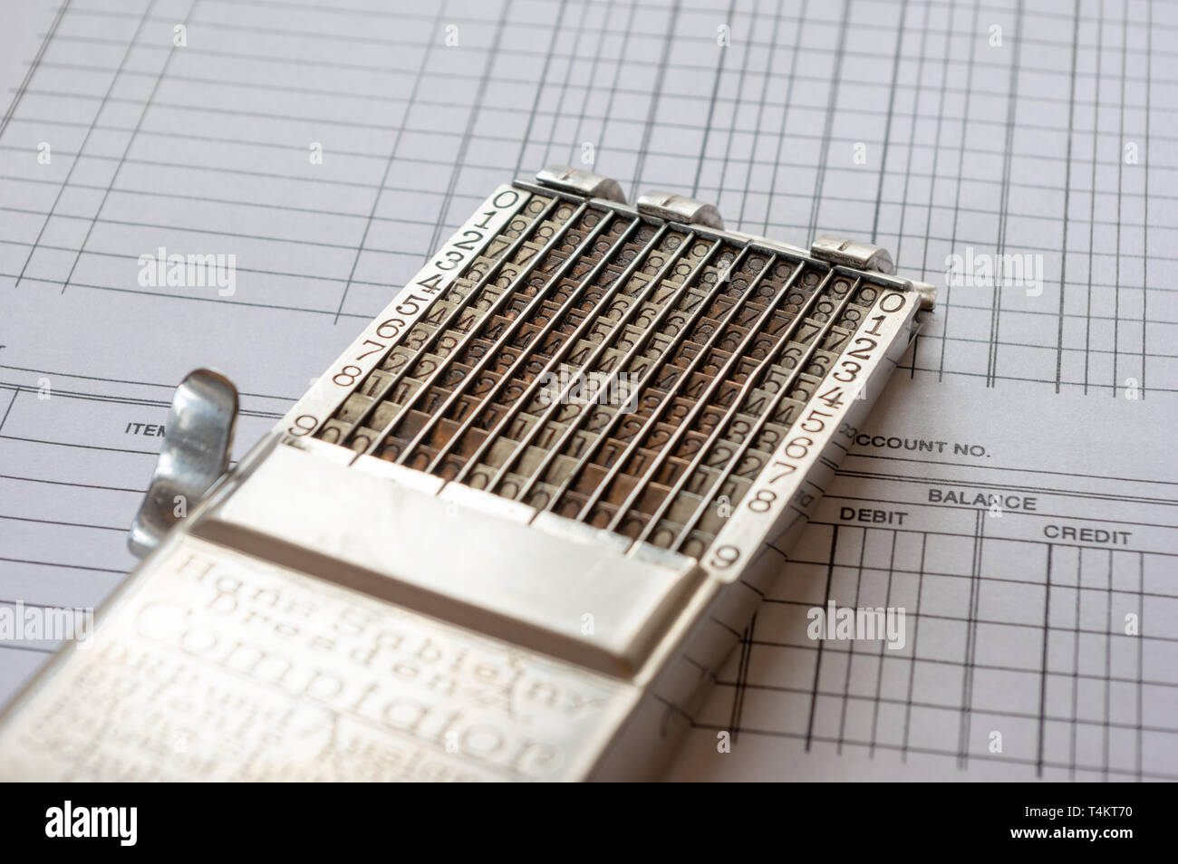 Old adding machine hi-res stock photography and images - Alamy