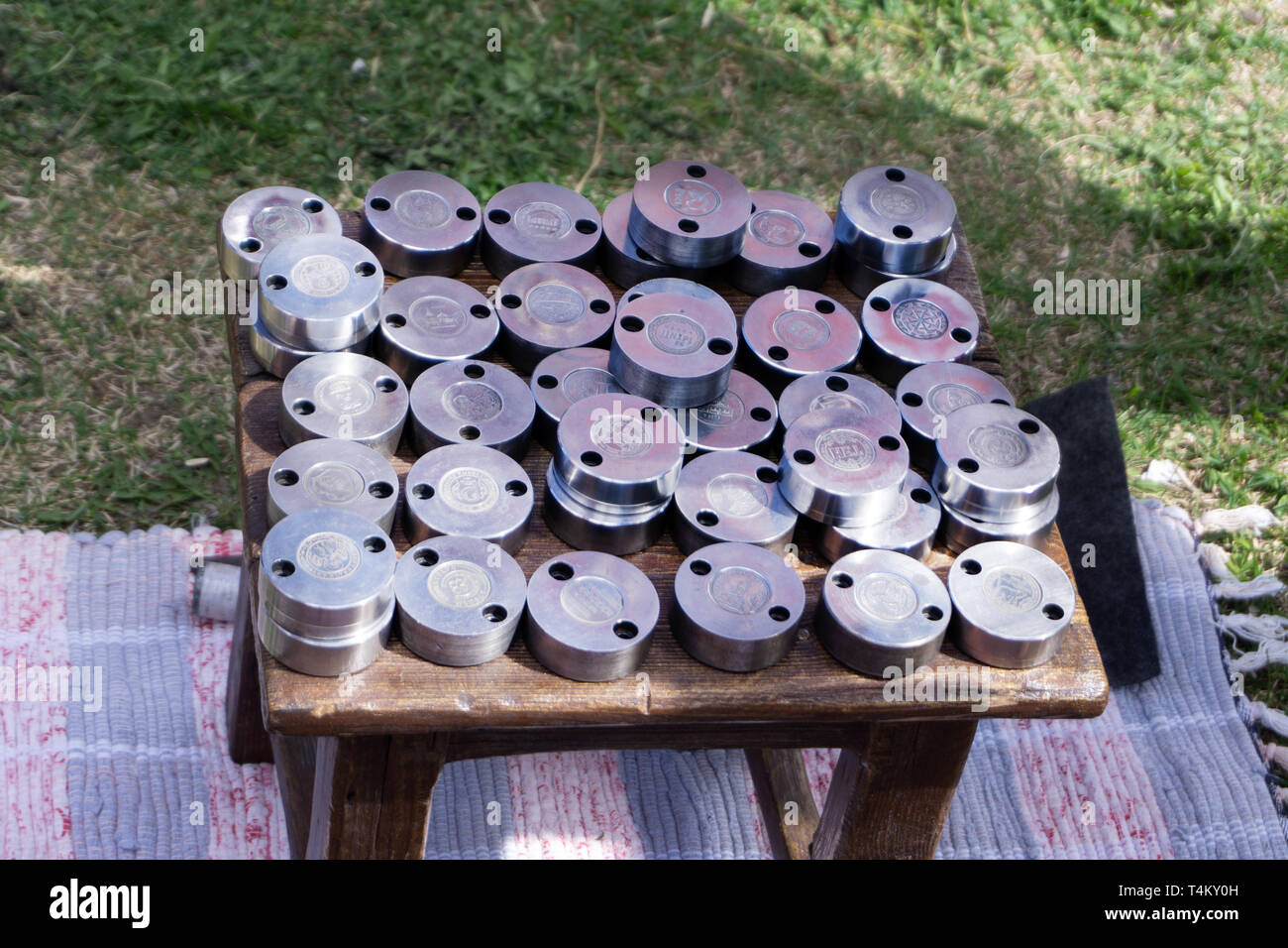 Minting machine hi-res stock photography and images - Alamy