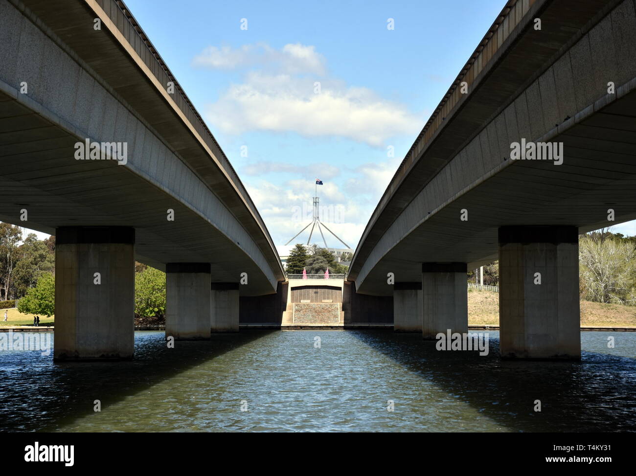 Kings avenue bridge hi-res stock photography and images - Alamy