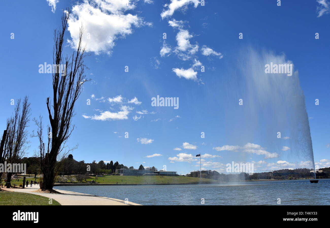 Captain cook memorial fountain canberra hi-res stock photography and ...