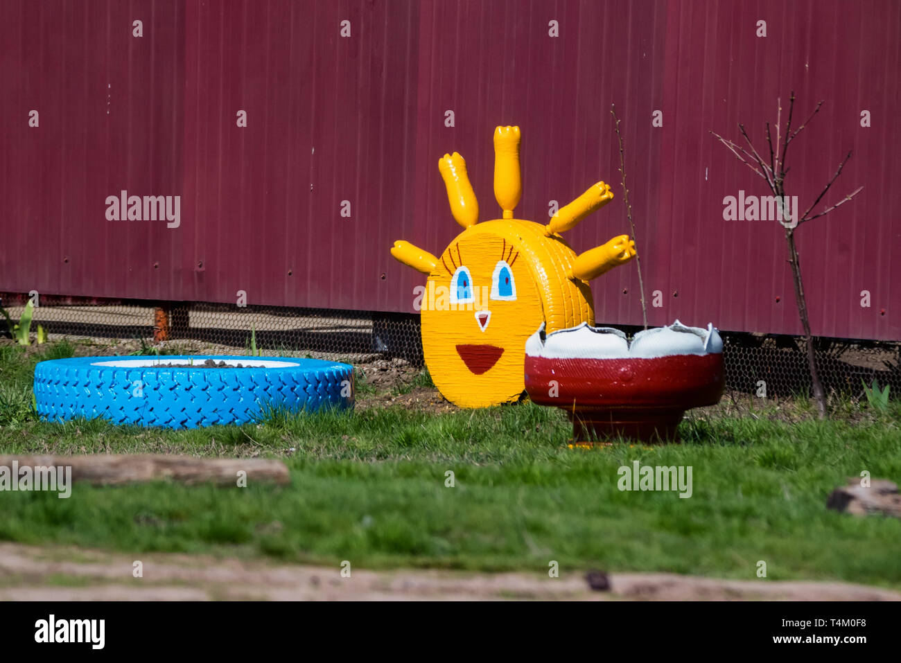 Reuse materials hi-res stock photography and images - Alamy
