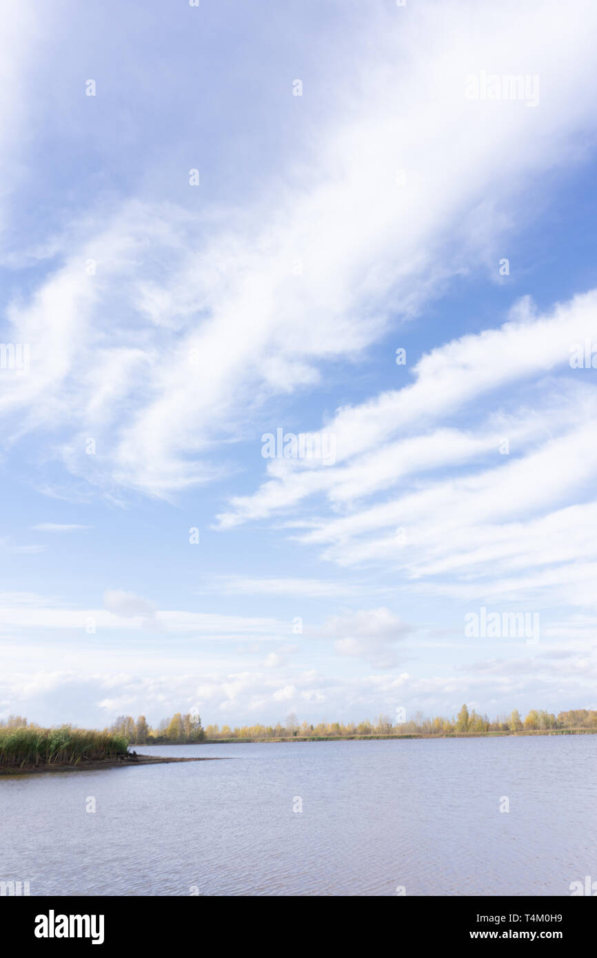 Cloudy horizon over water hi-res stock photography and images - Alamy