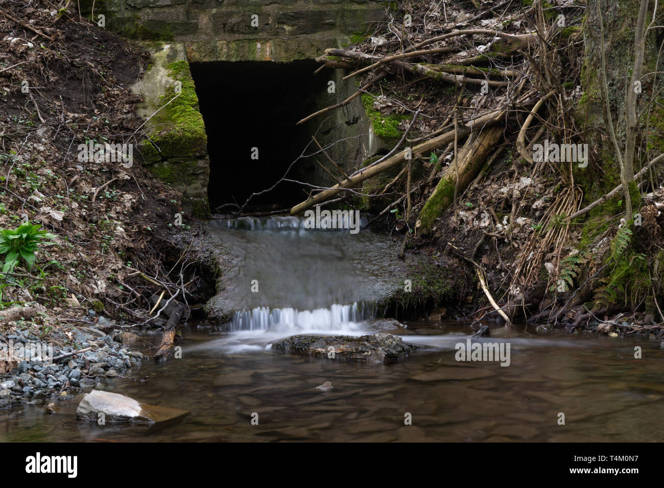 Environmental exposure hi-res stock photography and images - Alamy