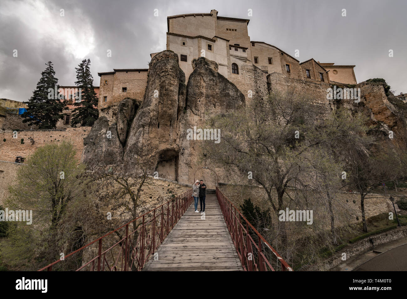 Cuenca bridge hi-res stock photography and images - Alamy