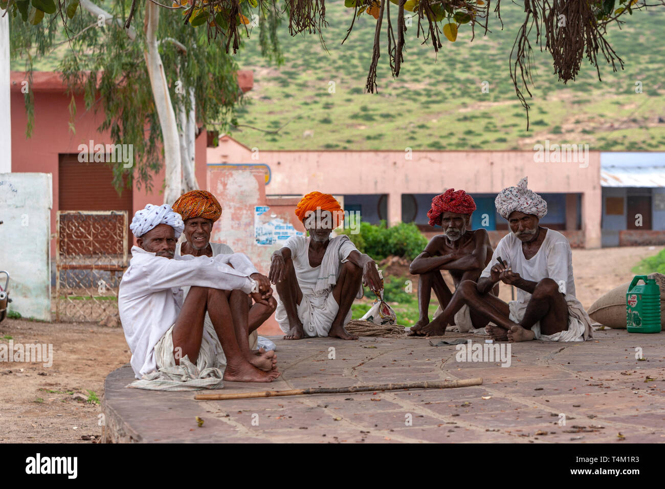 Village in rajasthan hi-res stock photography and images - Alamy