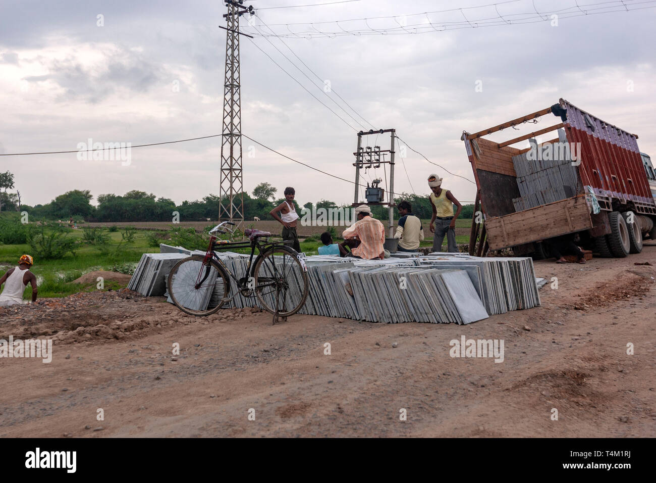 Broken track hi-res stock photography and images - Alamy