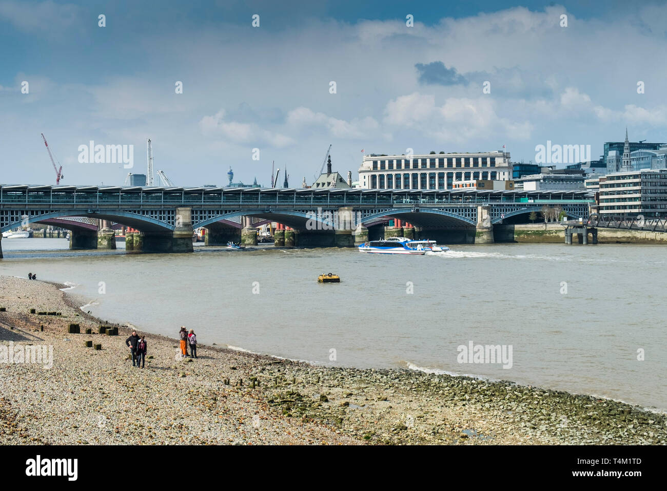 The River Thames at low tide in London Stock Photo - Alamy