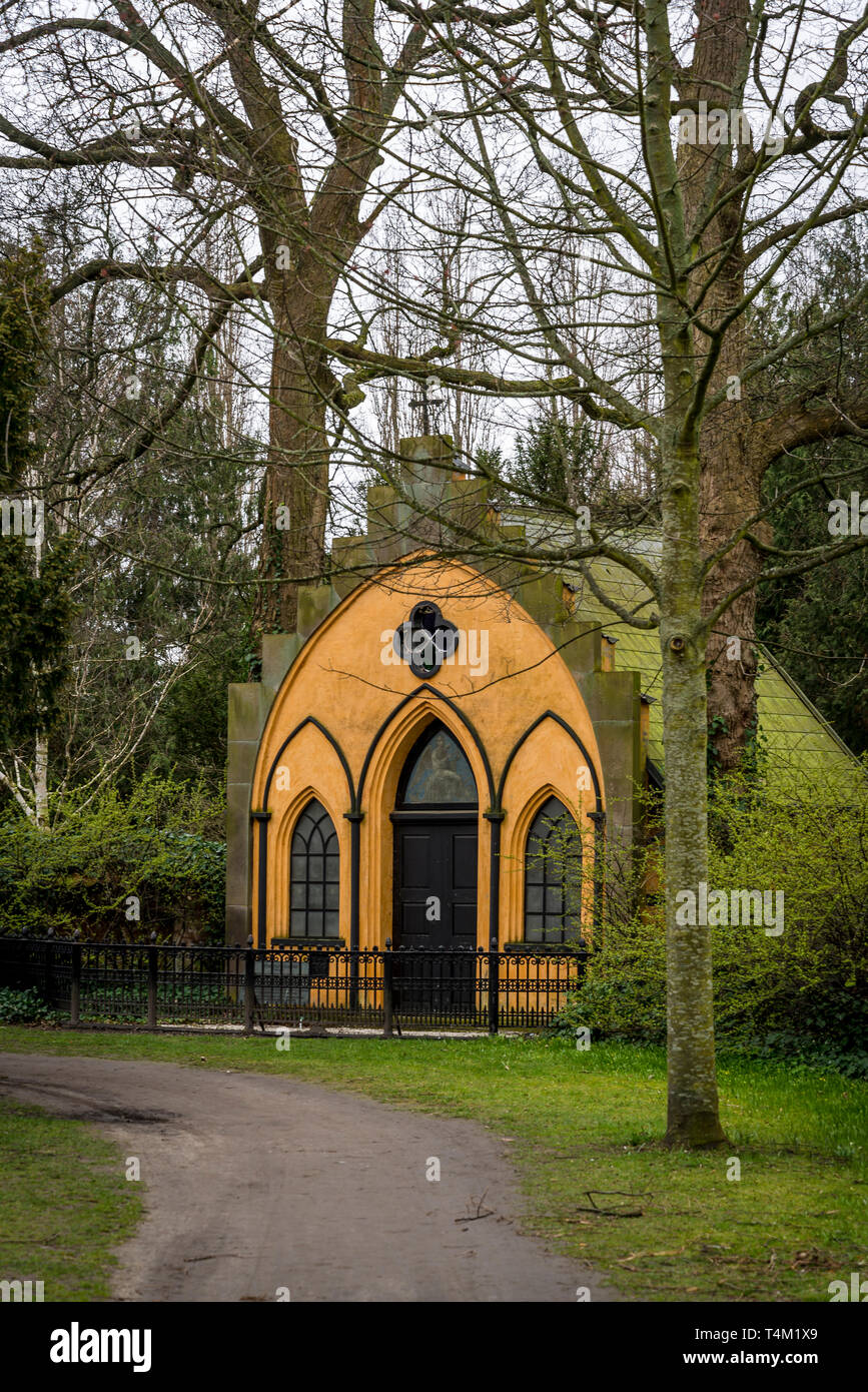 Assistens Cemetery, Nørrebro district, Copenhagen, Denmark Stock Photo ...