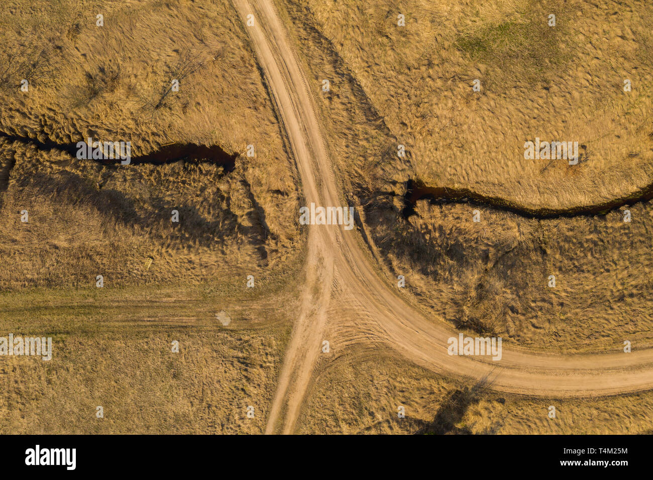 Street intersection next to park hi-res stock photography and images ...