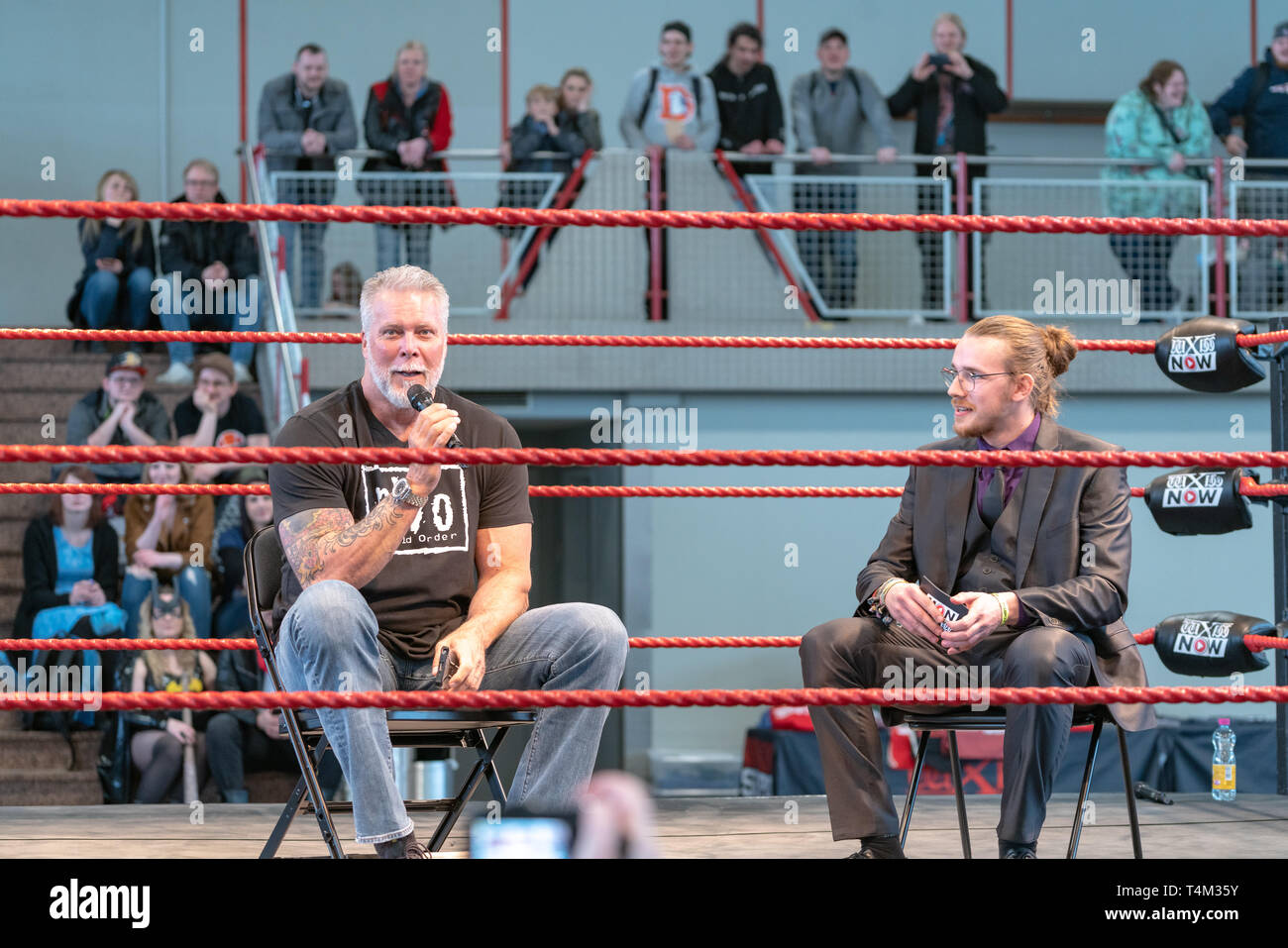 Kevin nash wwf hi-res stock photography and images - Alamy