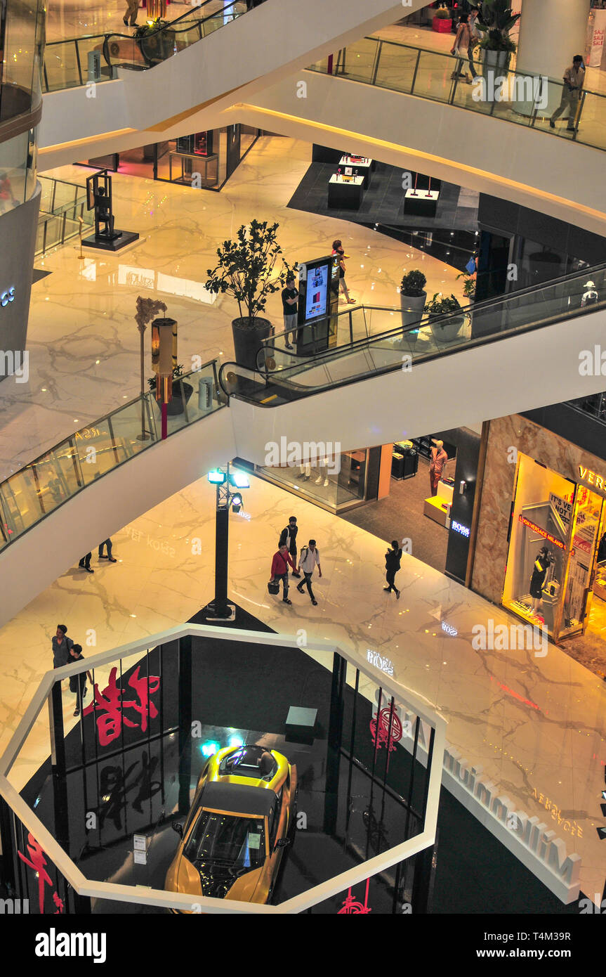 Iconsiam shopping mall bangkok hi-res stock photography and images - Alamy