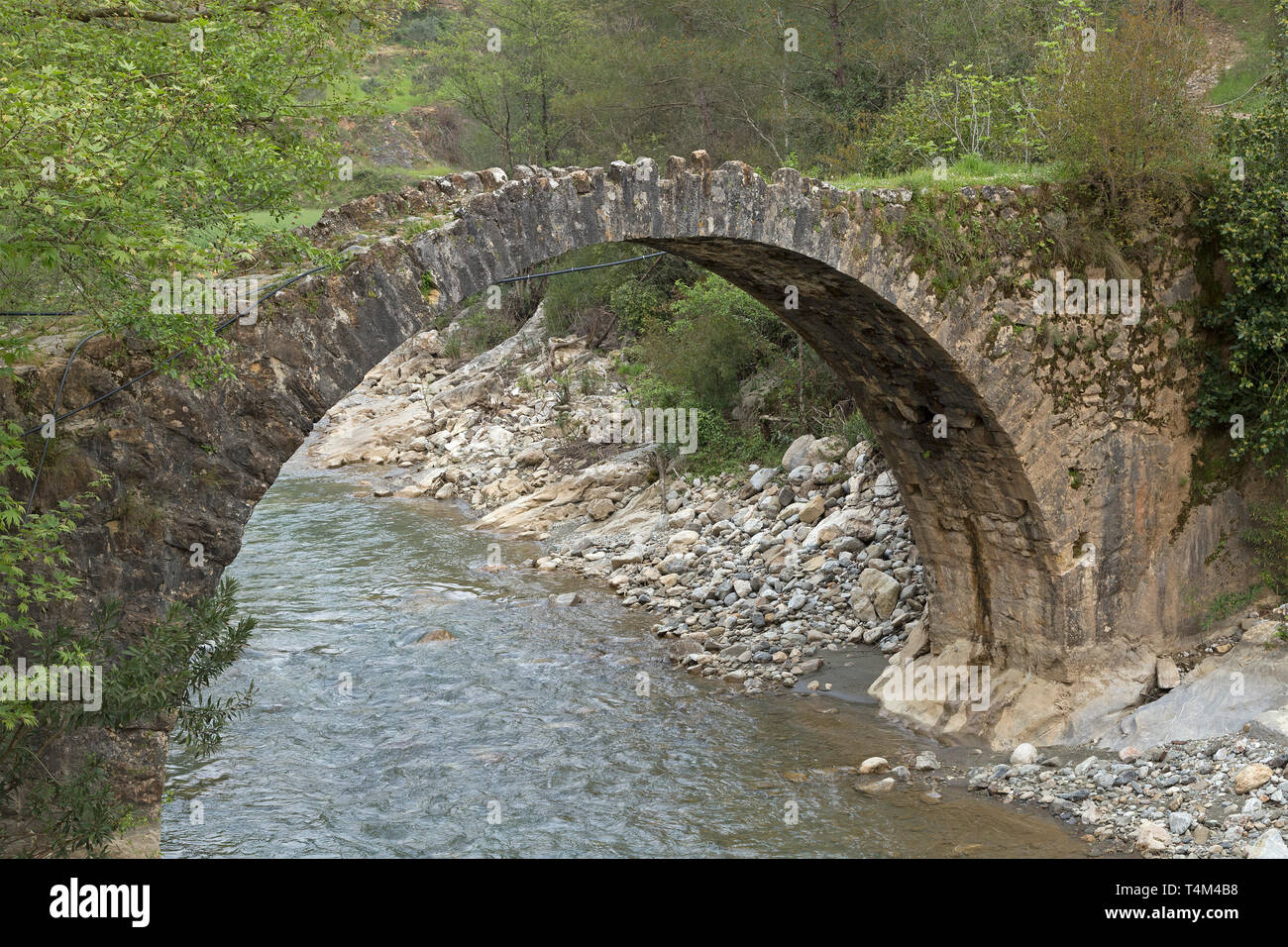 2000 years old roman bridge hi-res stock photography and images - Alamy