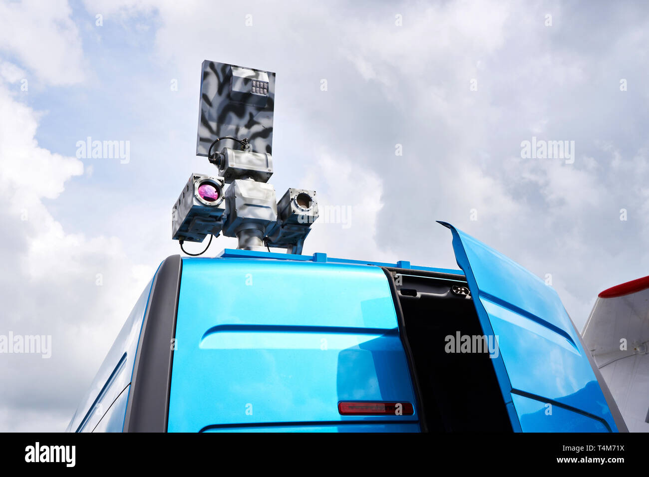 Aircraft car hi-res stock photography and images - Alamy