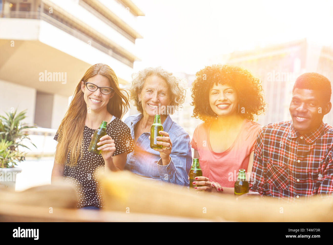 Drink party hi-res stock photography and images - Alamy