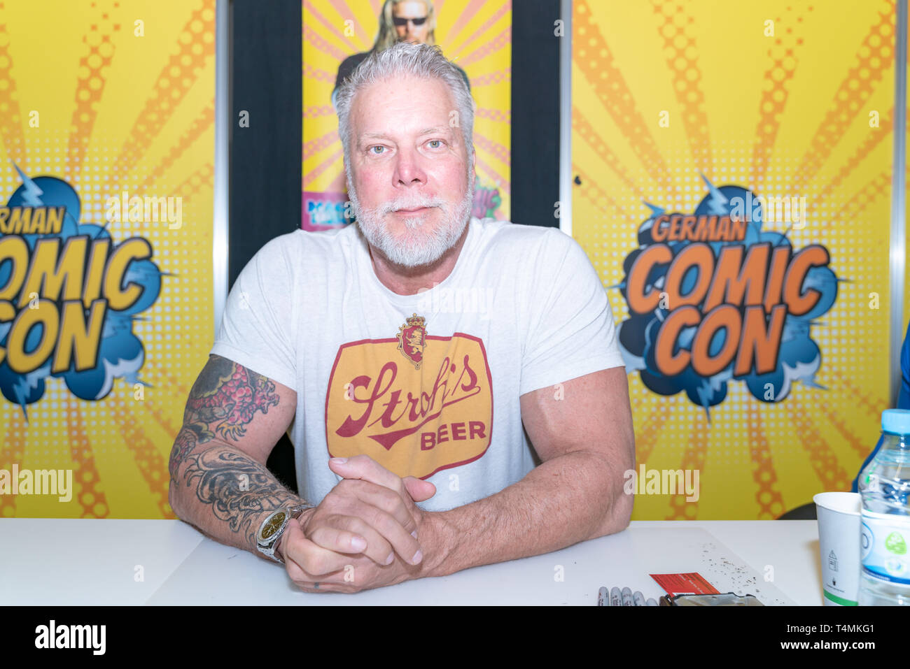 Kevin nash wwf hi-res stock photography and images - Alamy
