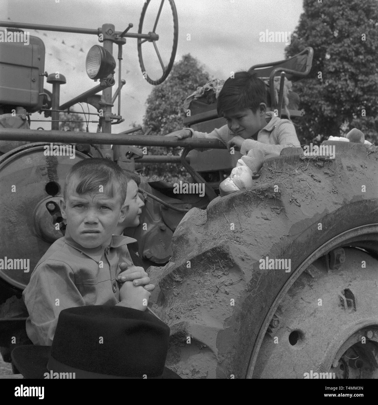 Church festival in an Italian colony with different nationalities, El ...