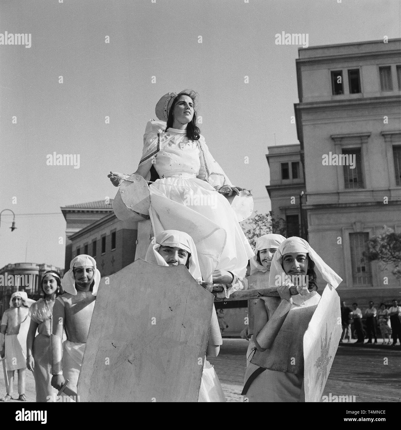 Cleopatra worn on litter, Cordoba, Argentina 1957. | usage worldwide ...
