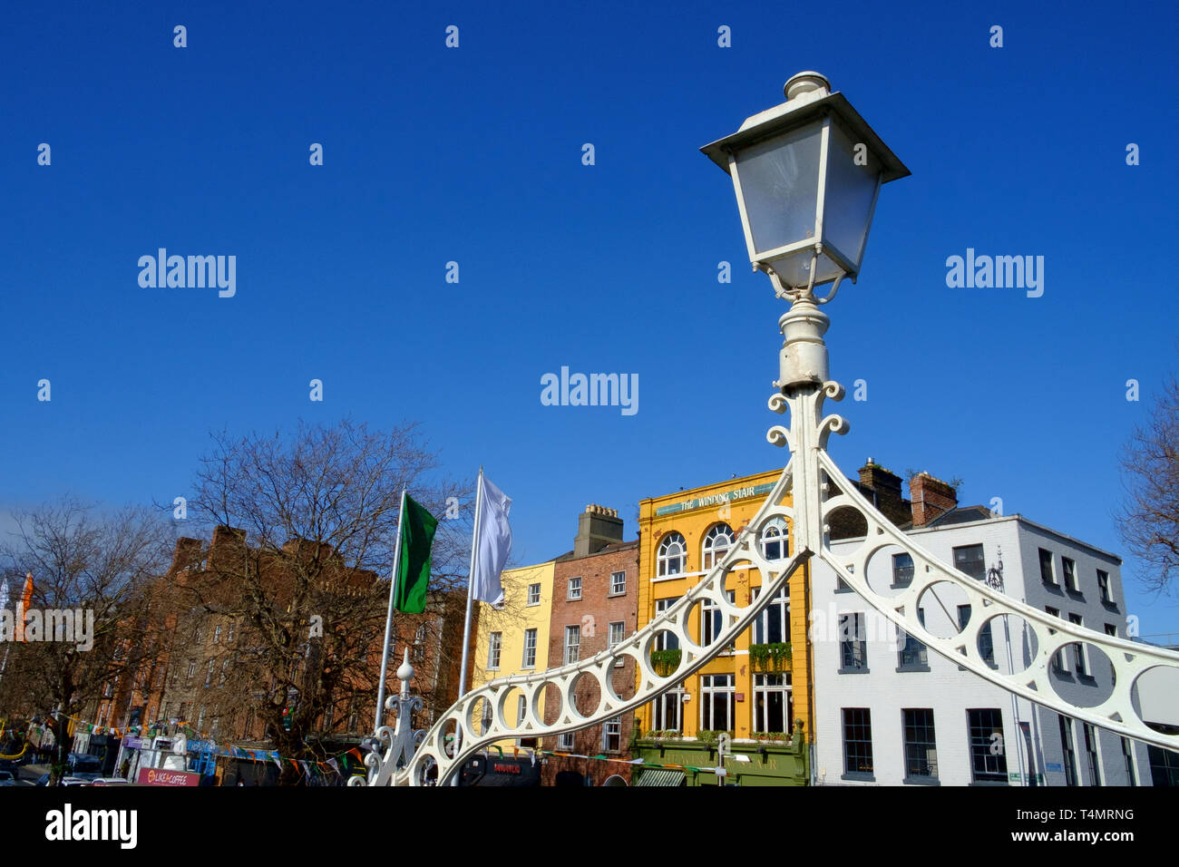 Decorative iron bridge hi-res stock photography and images - Alamy