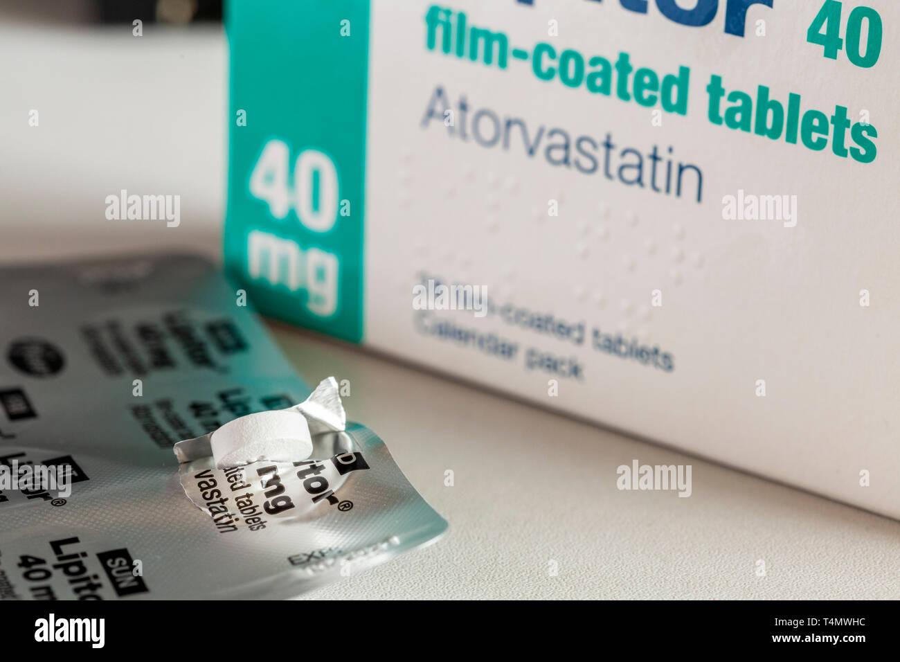 Atorvastatin hi-res stock photography and images - Alamy