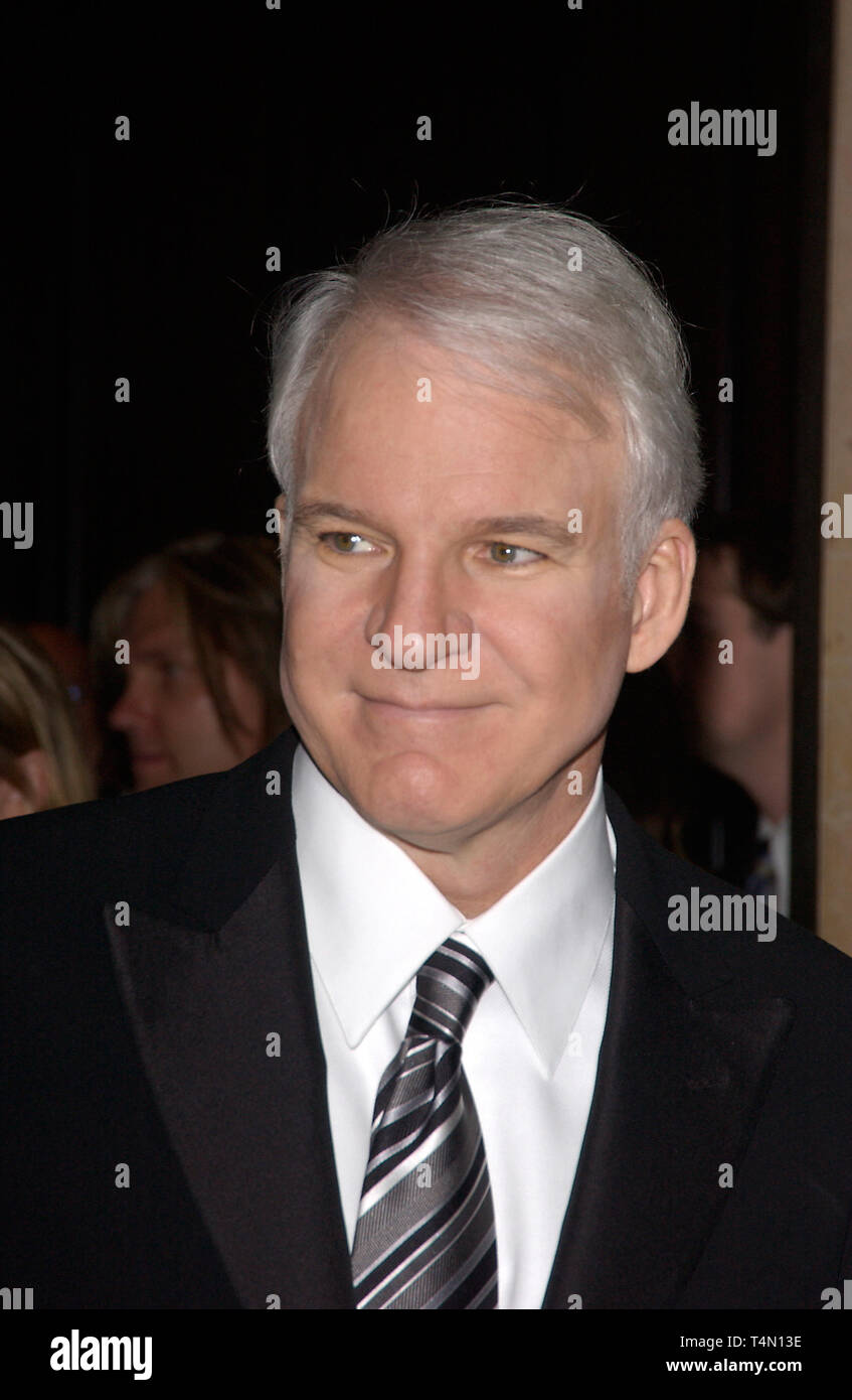 LOS ANGELES, CA. November 12, 2004: Beverly Hills, CA: Actor STEVE ...