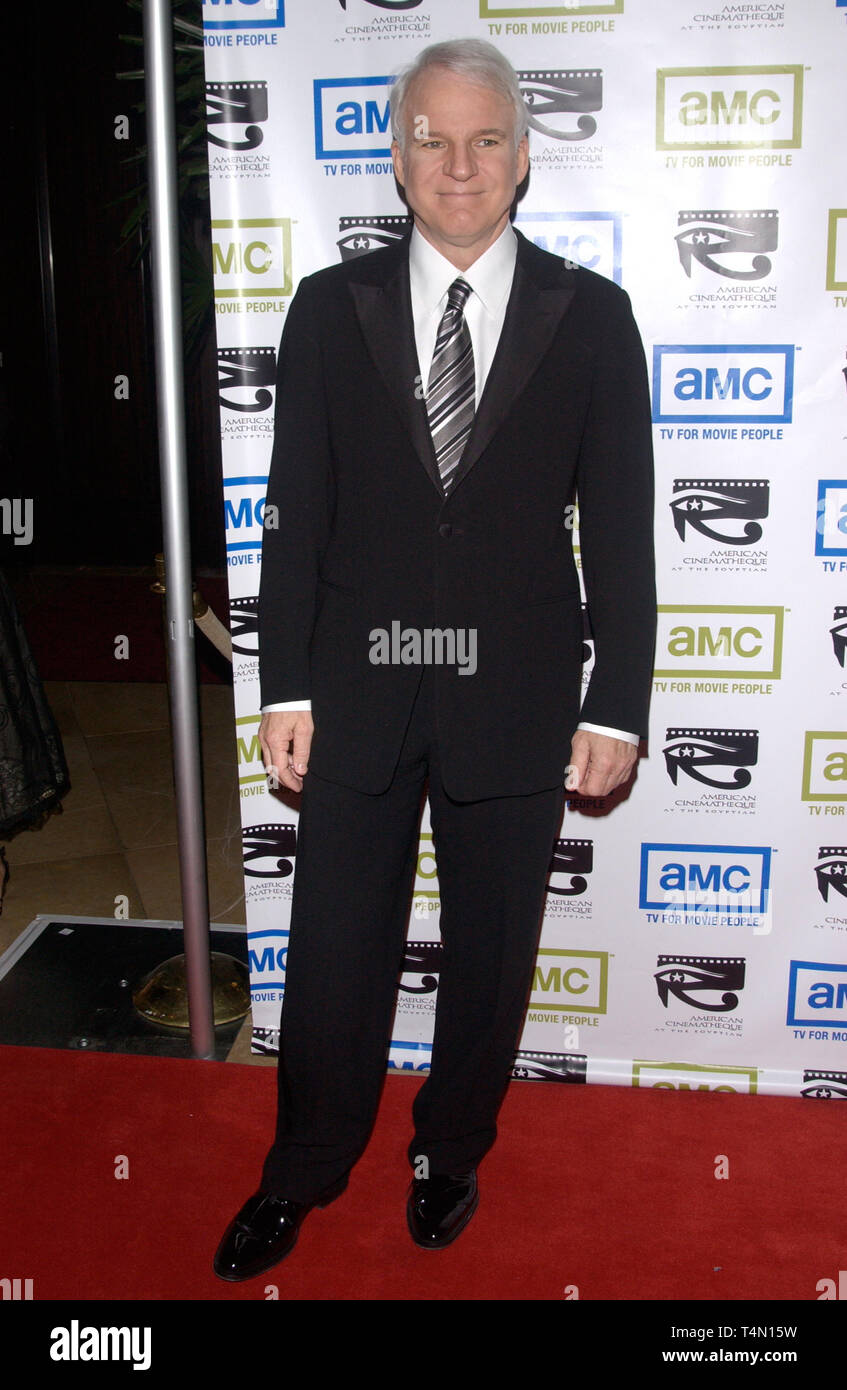 LOS ANGELES, CA. November 12, 2004: Beverly Hills, CA: Actor STEVE ...