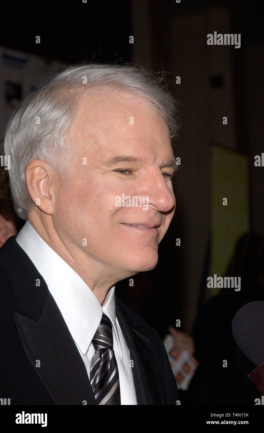 LOS ANGELES, CA. November 12, 2004: Beverly Hills, CA: Actor STEVE ...
