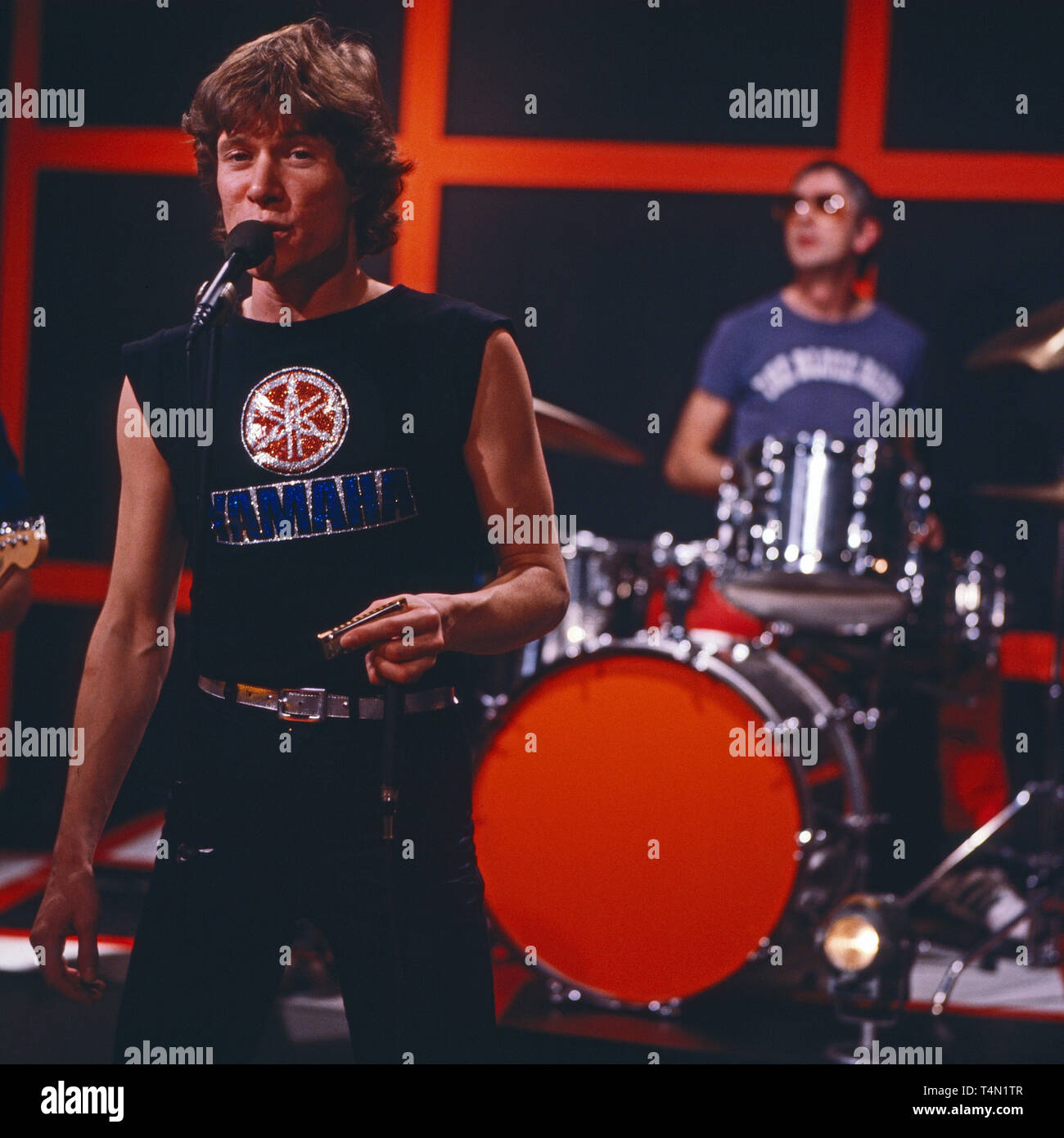 Paul jones singer hi-res stock photography and images - Alamy