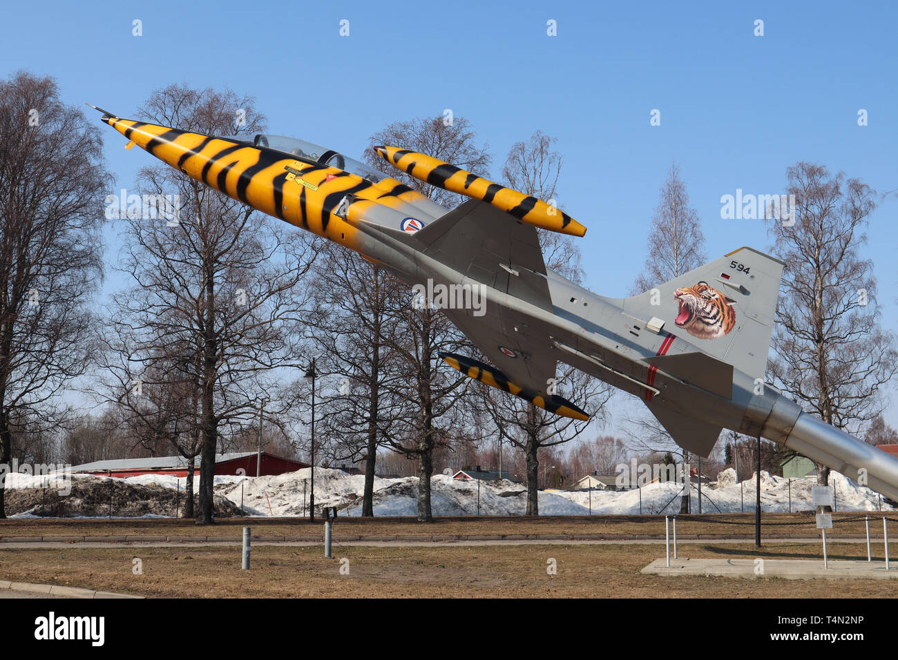 Northrop F-5B Freedom Fighter, RNoAF Tiger Squadron, Norwegian Armed ...