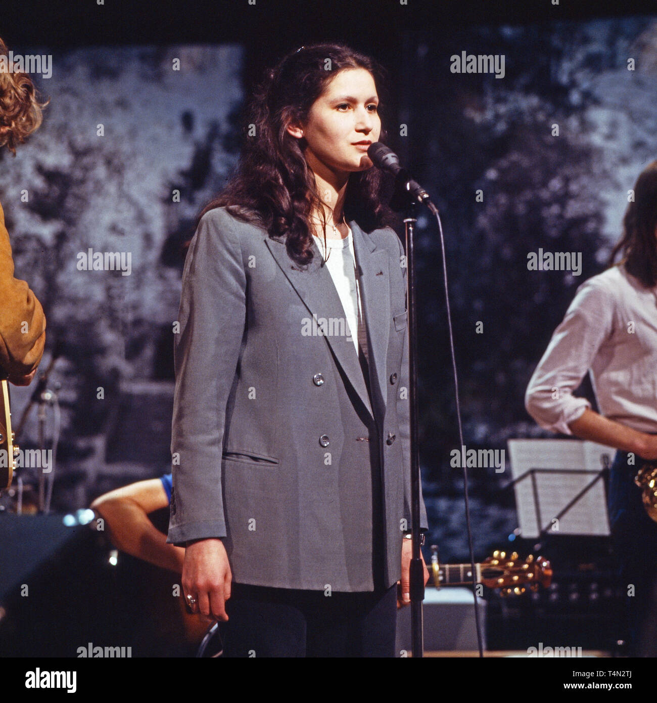 Jasmine Bonnin, deutsche Sängerin und Liedermacherin, bei einem ...