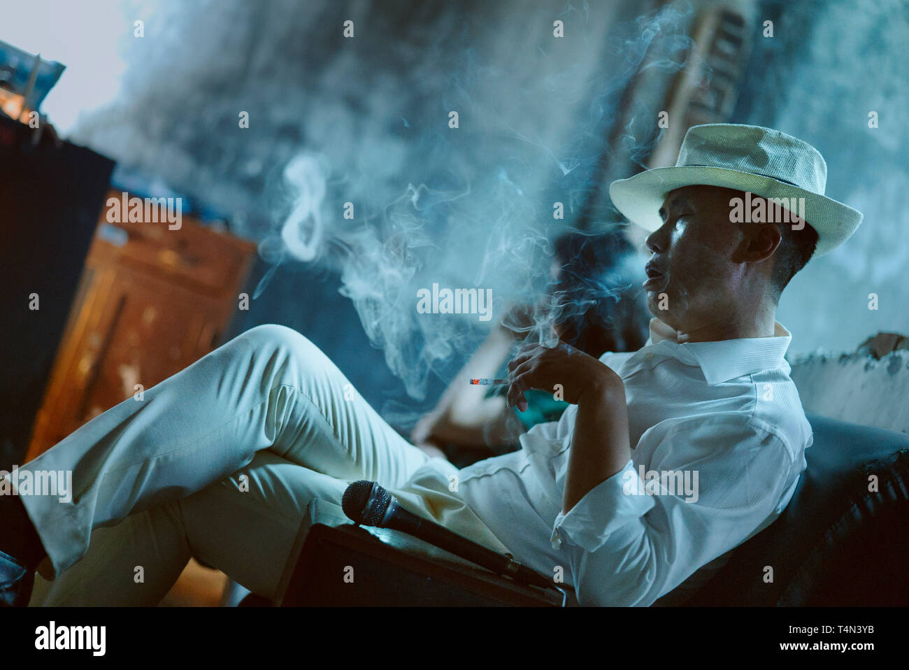 LONG DAY'S JOURNEY INTO NIGHT, (aka DI QIU ZUI HOU DE YE WAN), CHEN ...