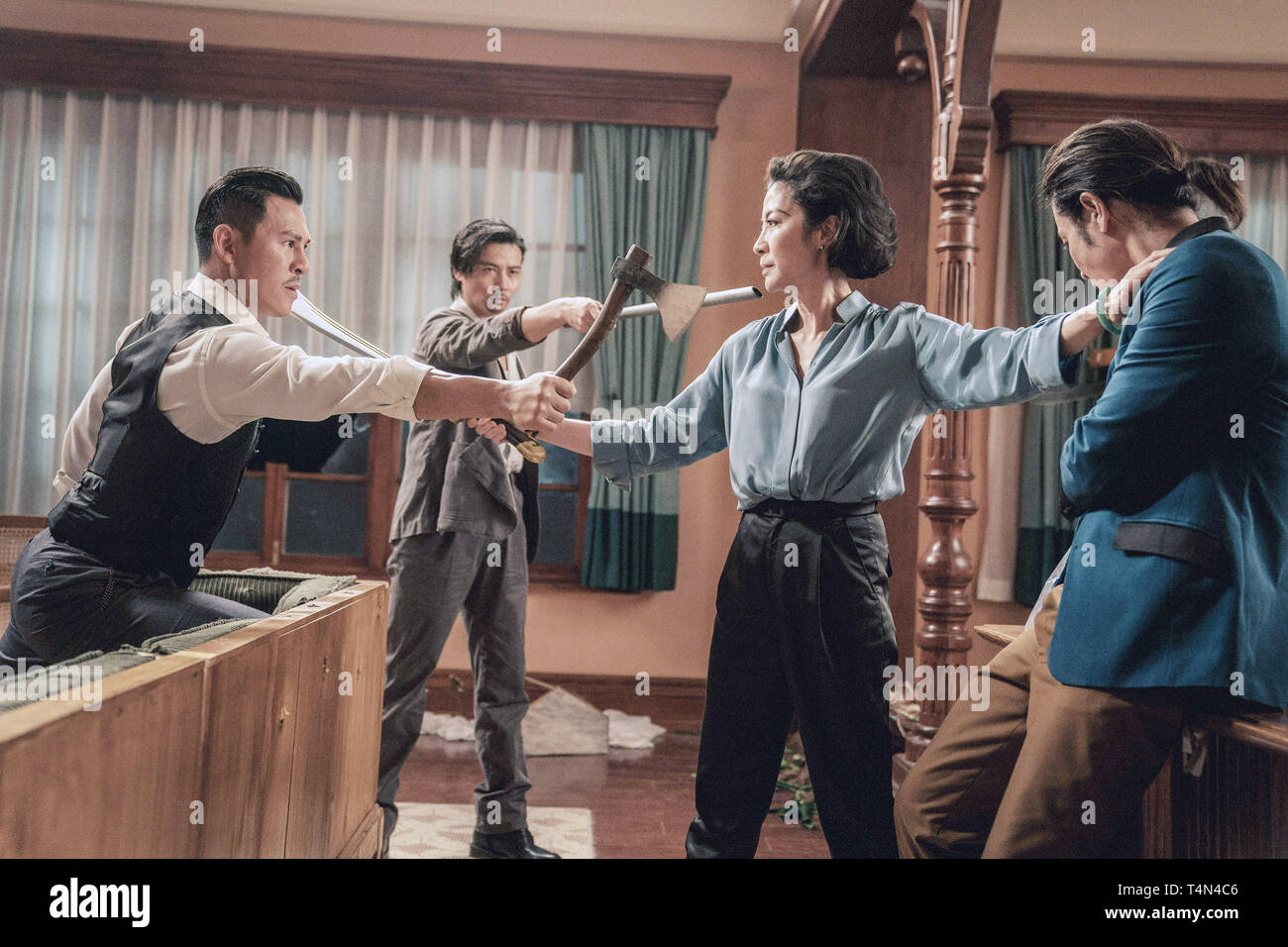 MASTER Z: IP MAN LEGACY, (aka YE WEN WAI CHUAN: ZHANG TIAN ZHI), from left: YU Xing, ZHANG Jin ...