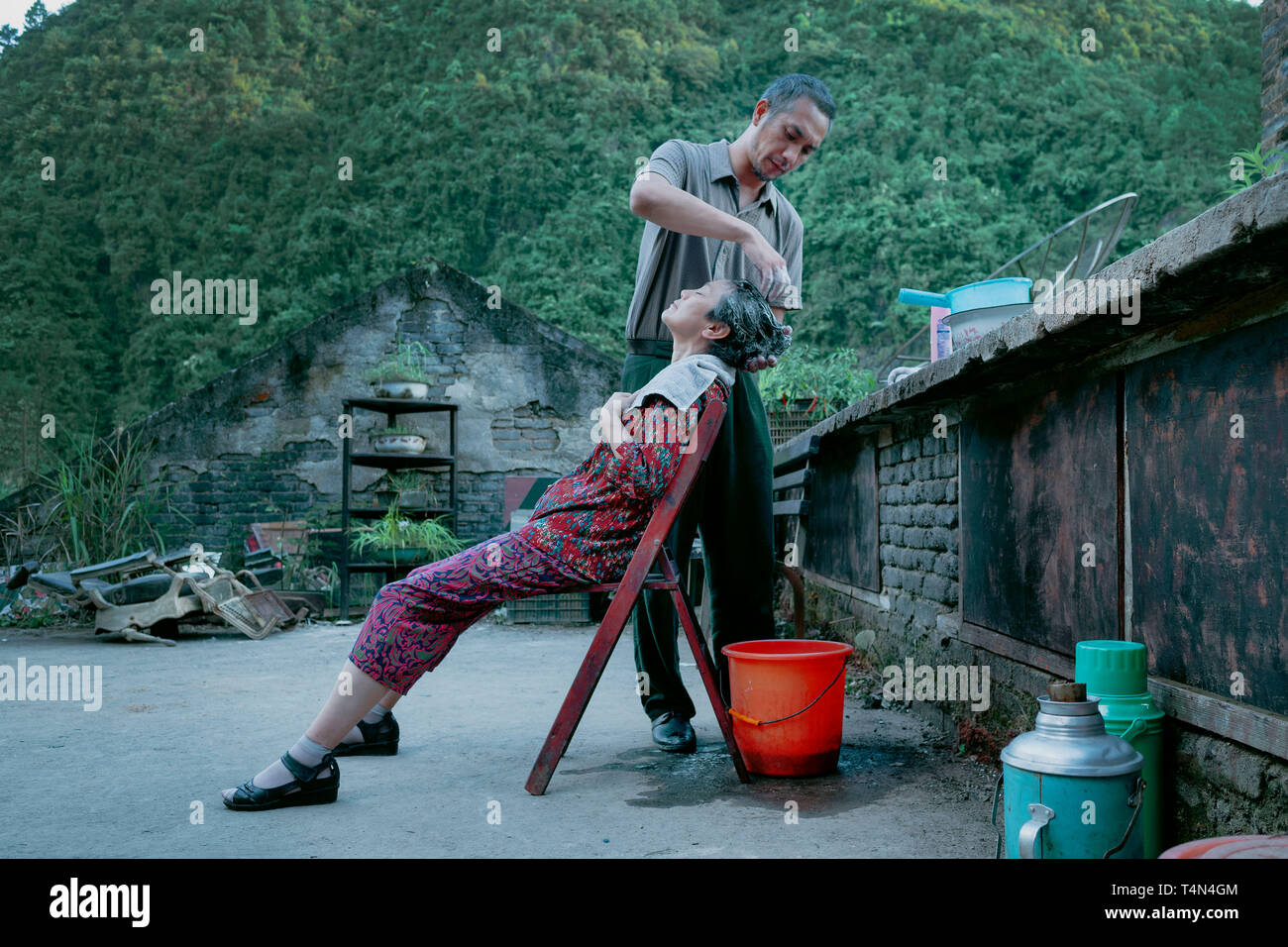 LONG DAY'S JOURNEY INTO NIGHT, (aka DI QIU ZUI HOU DE YE WAN), from top ...