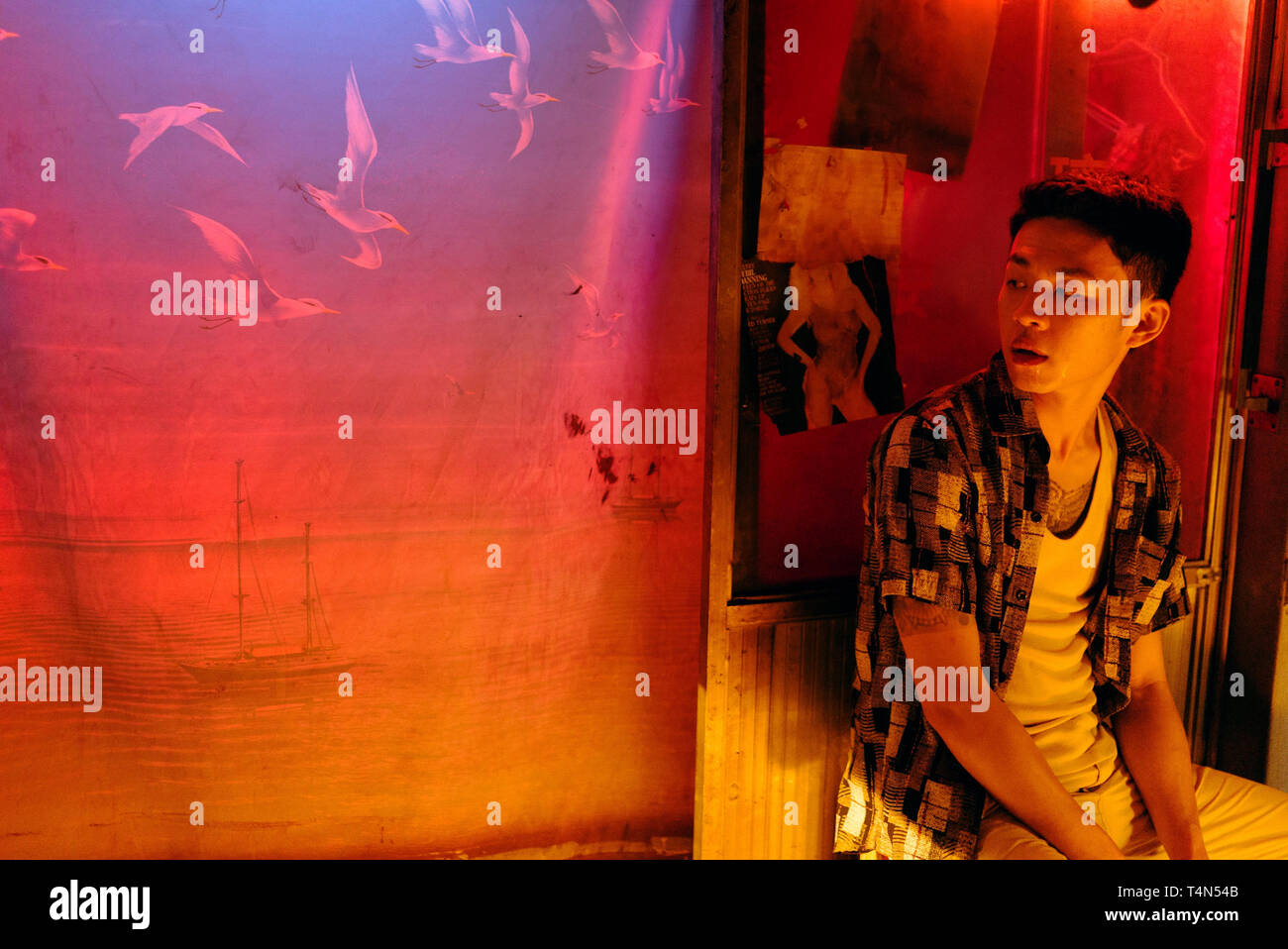 LONG DAY'S JOURNEY INTO NIGHT, (aka DI QIU ZUI HOU DE YE WAN), LEE Hong ...