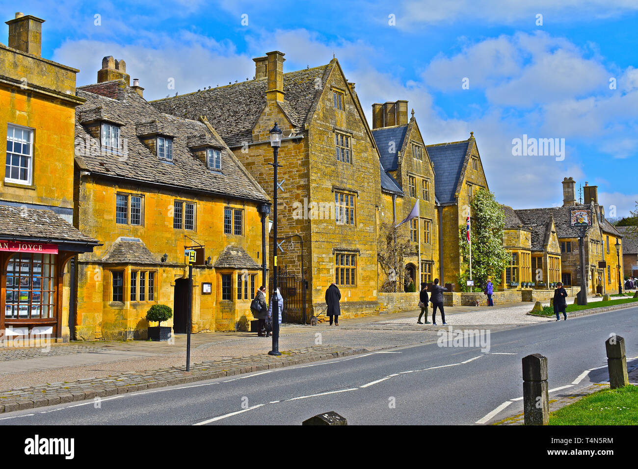 Lygon buildings hi-res stock photography and images - Alamy