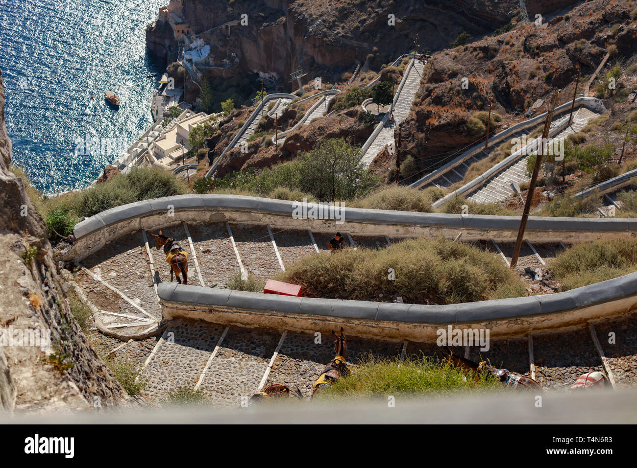 Donkey on steps oia santorini hi-res stock photography and images - Alamy
