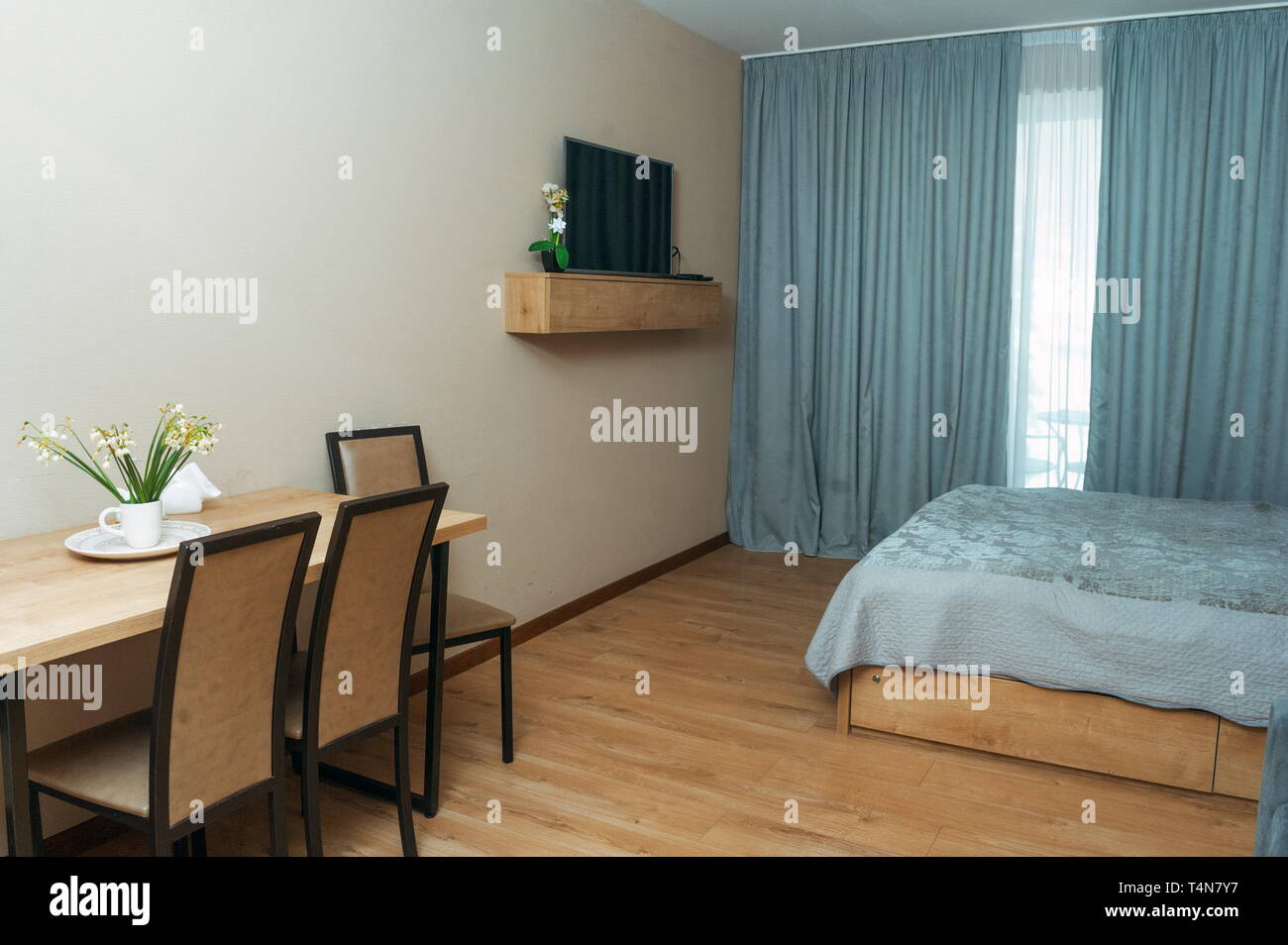 Interior of modern studio room Stock Photo - Alamy