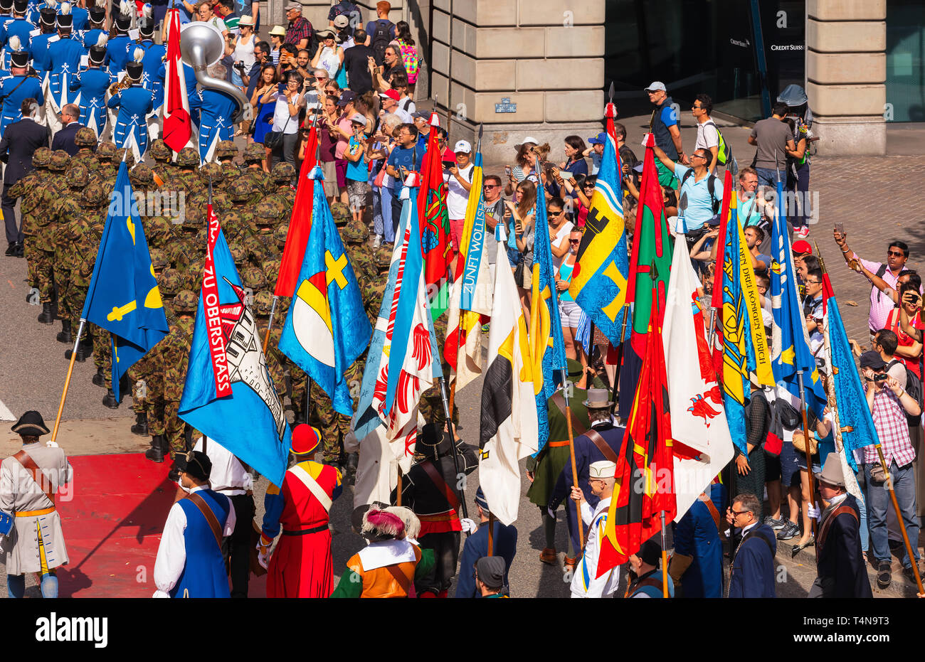 Swiss crowd hi-res stock photography and images - Alamy