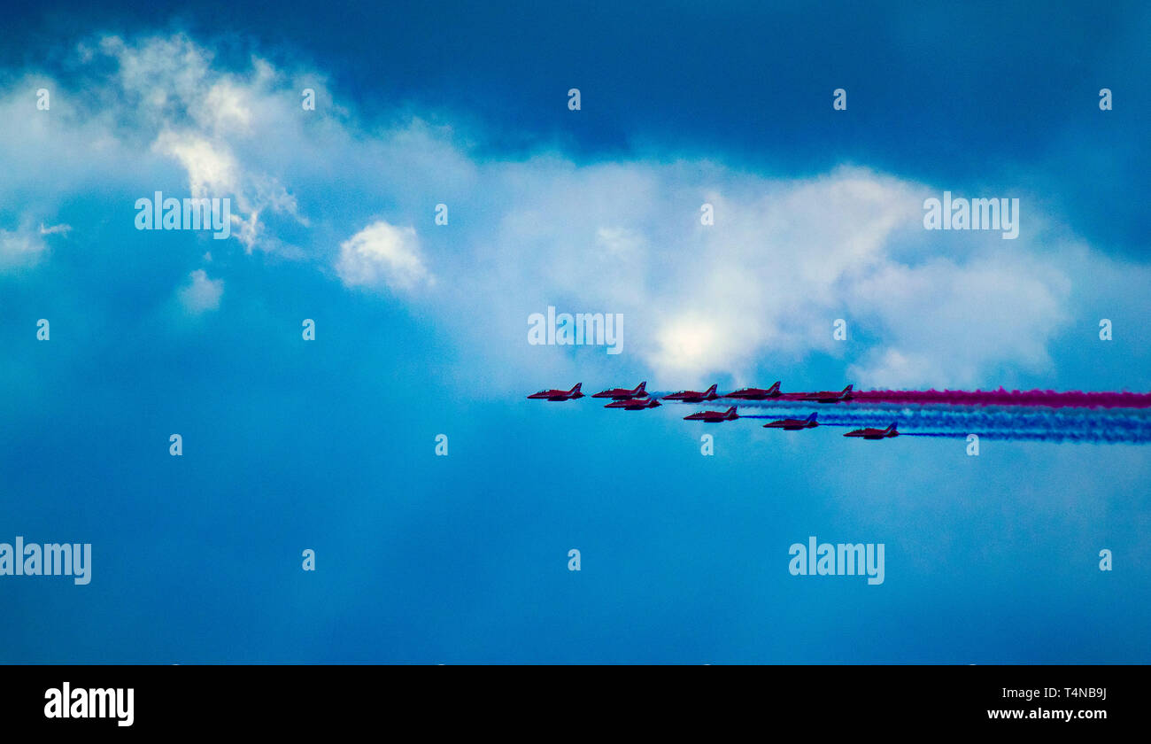 Red arrows in the sky hi-res stock photography and images - Alamy