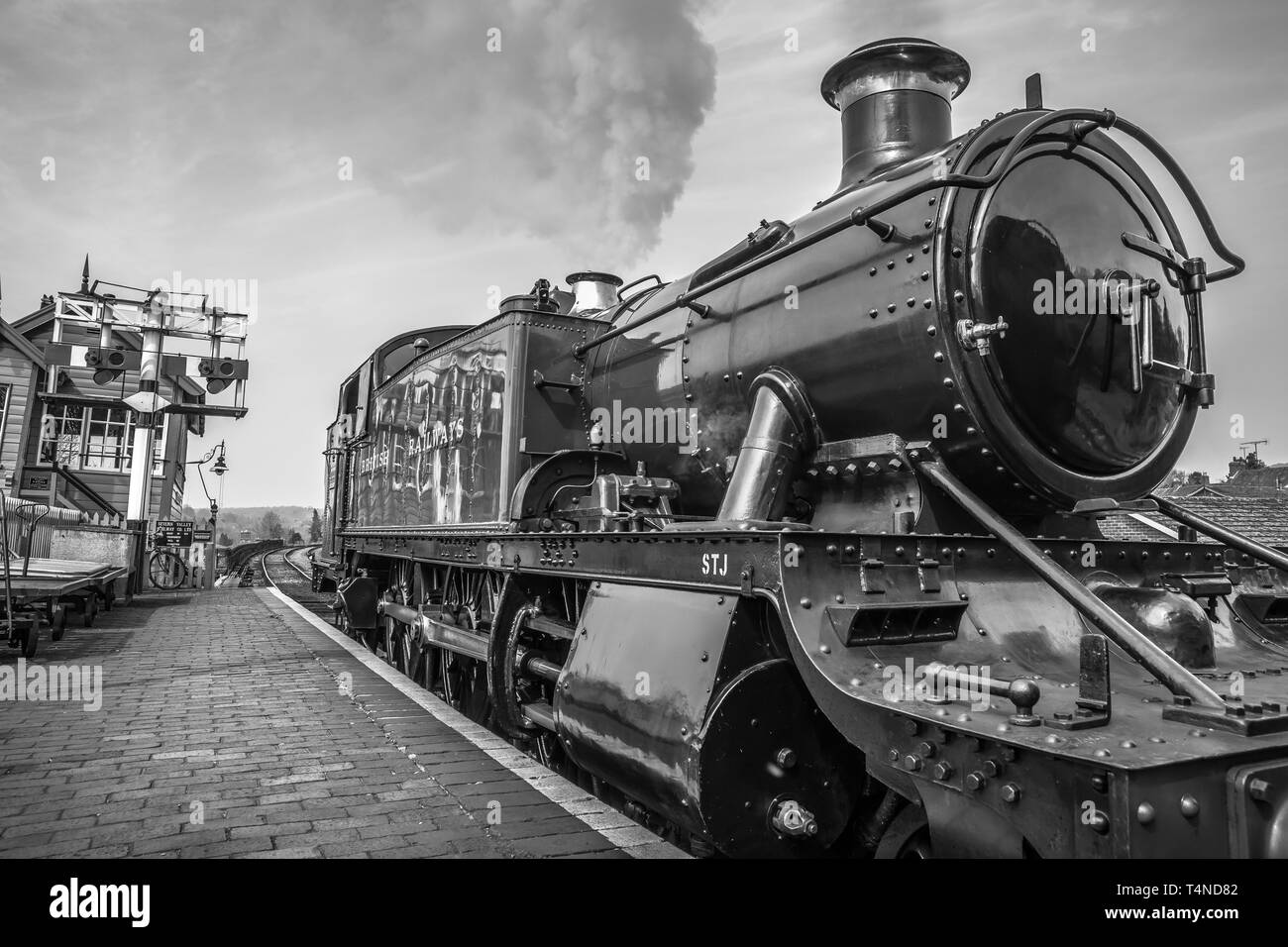 Front View Old Steam Locomotive Stock Photos & Front View Old Steam ...