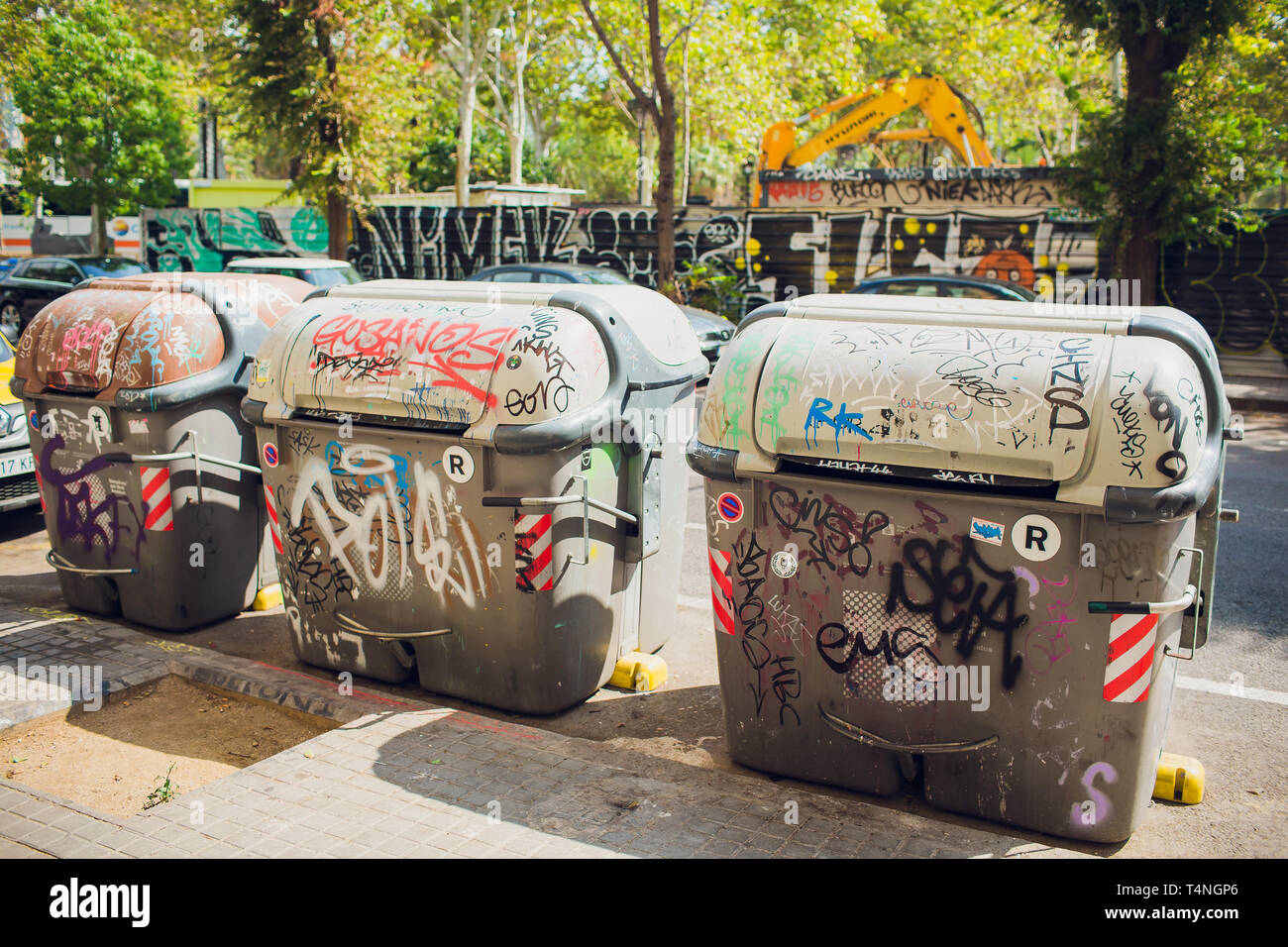 Barcelona spain recycling bin hi-res stock photography and images - Alamy