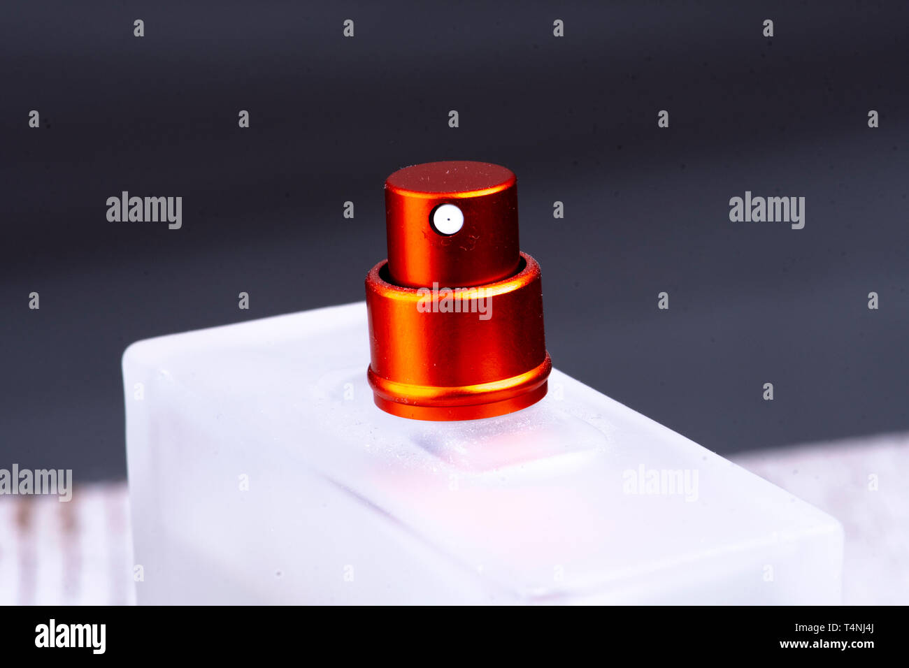 Old fashion perfume spray hi-res stock photography and images - Alamy