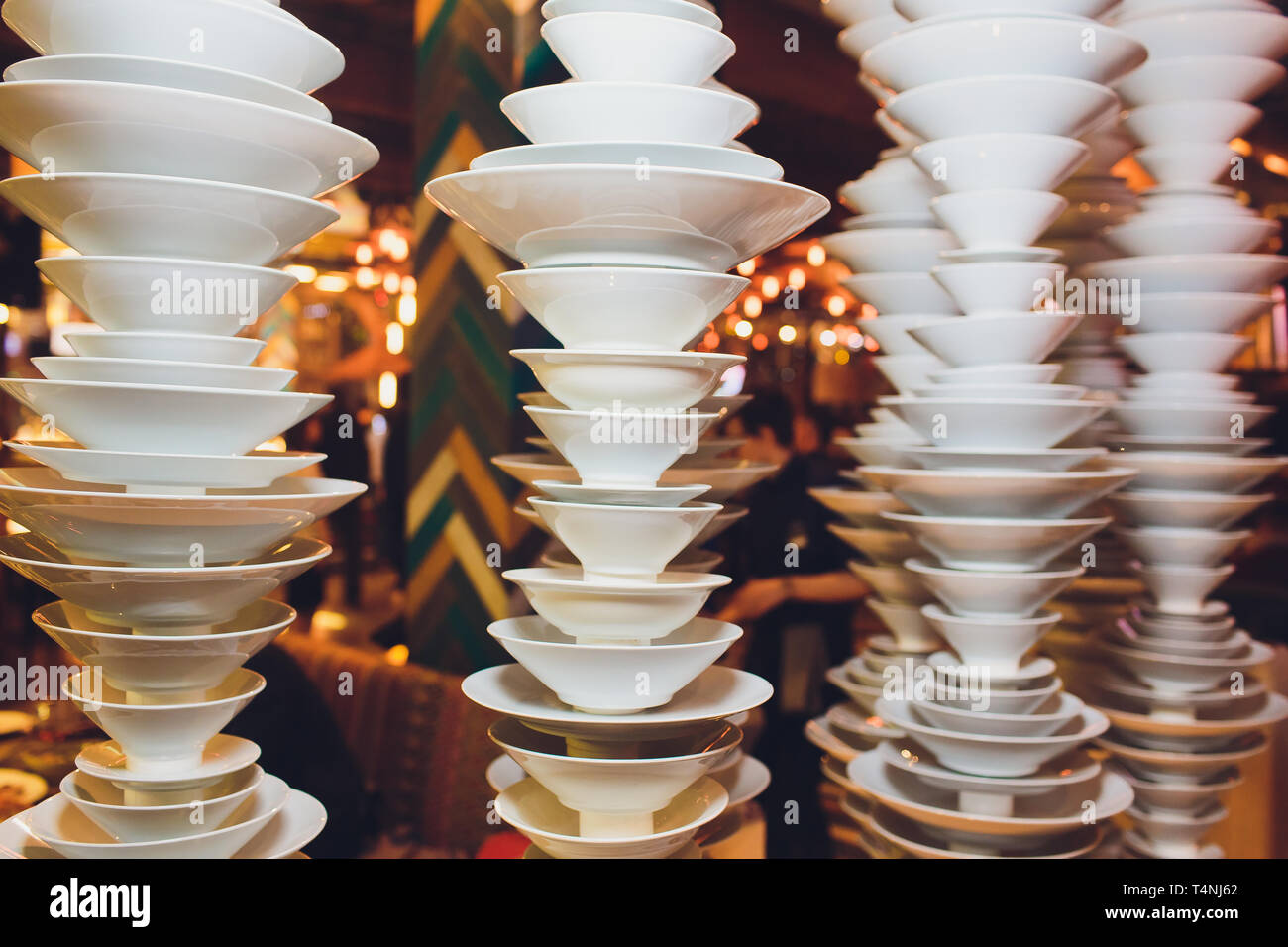 Setting up a buffet table hi-res stock photography and images - Alamy