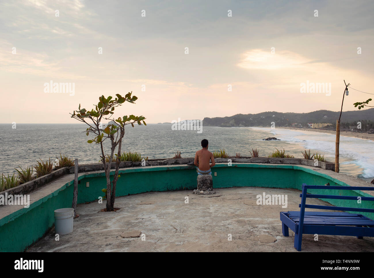 Zipolite beach oaxaca hi-res stock photography and images - Alamy
