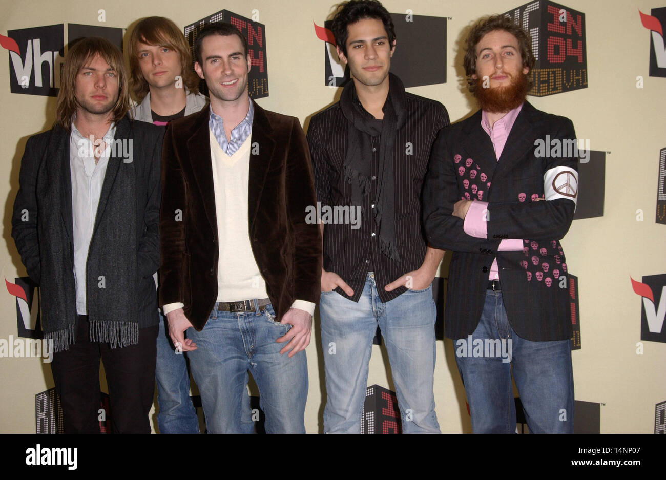 LOS ANGELES, CA. December 01, 2004: : Pop group MAROON 5 at the VH1 Big ...