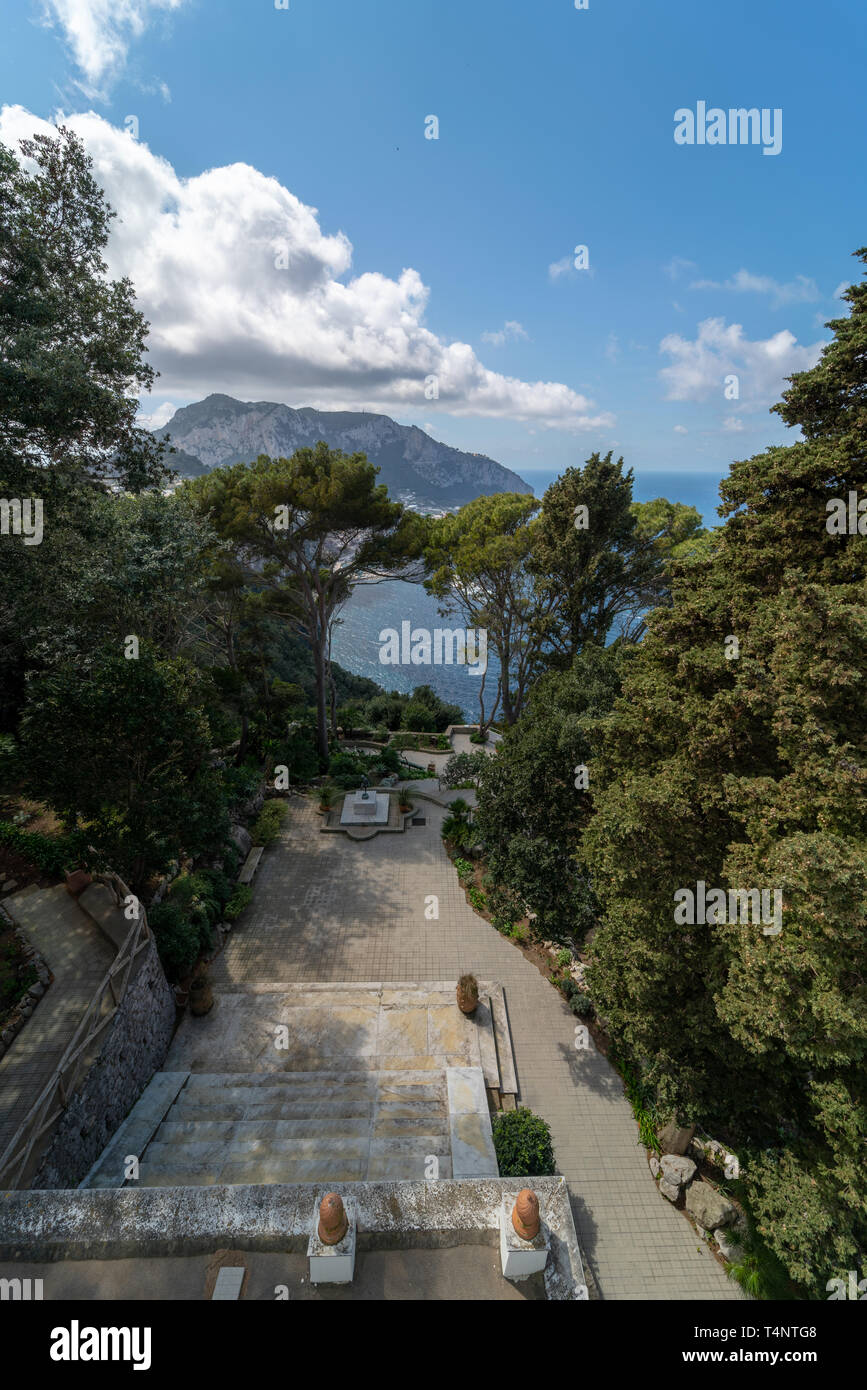 Villa lysis capri hi-res stock photography and images - Alamy
