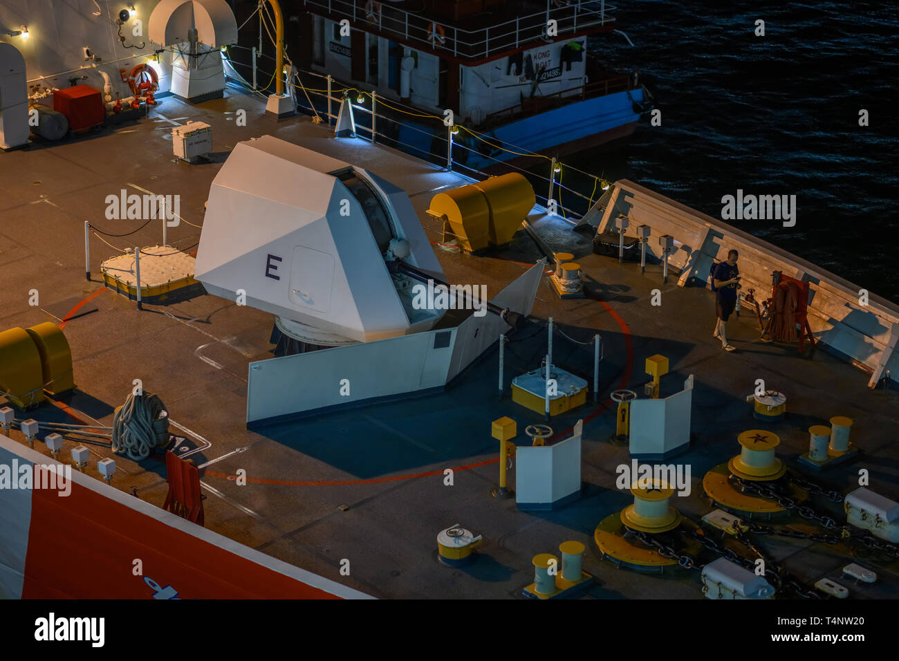Uscgc bertholf hi-res stock photography and images - Alamy